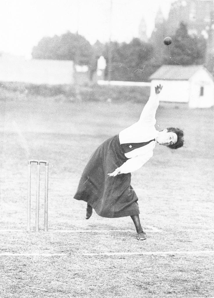Breaking boundaries: early women's cricket in South Australia | State ...